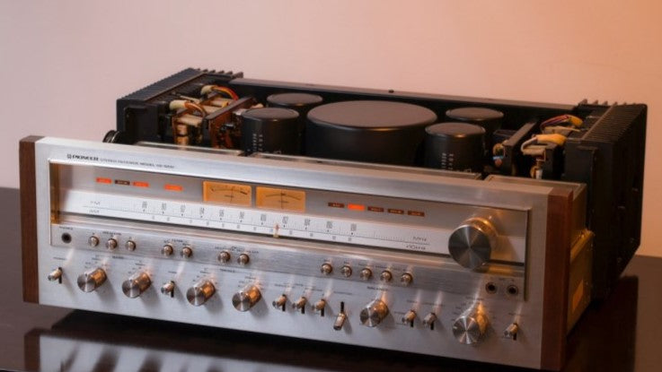 Vintage Amps & Receivers – Magnetic Tape Recorder